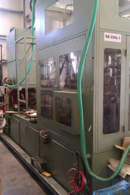 Aoki SBIII-250LL-50 (1997) Injection Stretch Blow Moulding for sale